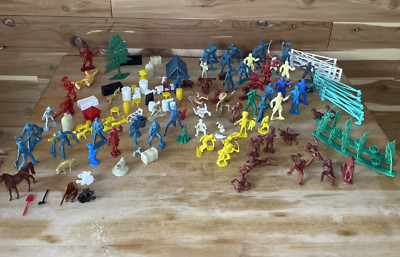 Vintage Marx Toys Lot 145 Piece Wild West Fort Apache Cowboys and ...