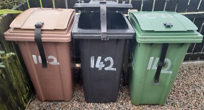 Clip&Bin wheelie bin lid catch/strap wind safe easy secure tiedown ...