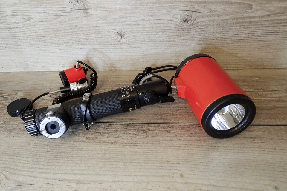 Nikon Nikonos SB-101 SB101 Underwater Diving Speedlight Speed Lite ...