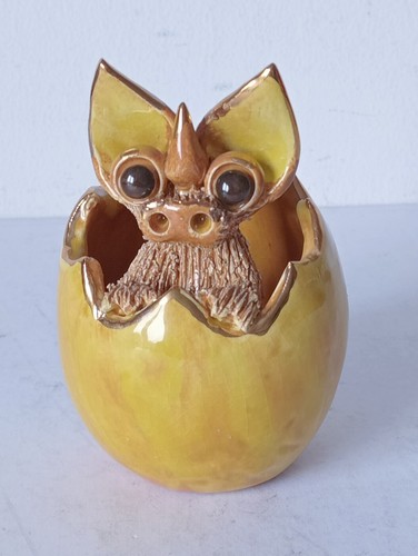 (255) VERY RARE Yellow & Gold Yare Designs Pottery Dragon in Egg # VGC ...