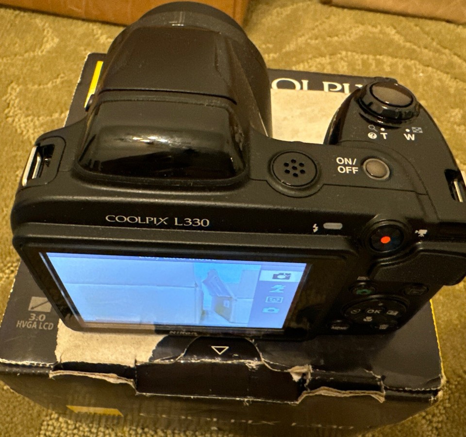 Nikon COOLPIX L330 Digital Camera 20.2 Megapixels 26x Zoom With 64 Gb ...