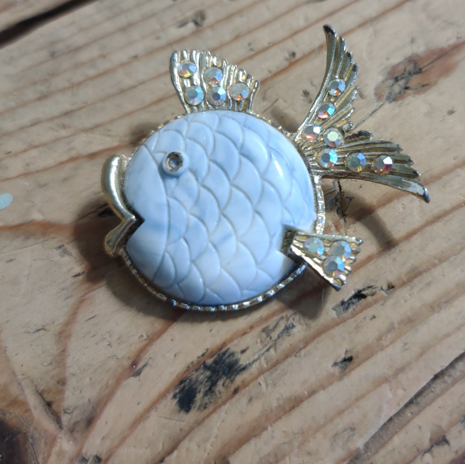 Vintage Hattie Carnegie Sunfish Pin Brooch – Blue Gol… - Gem
