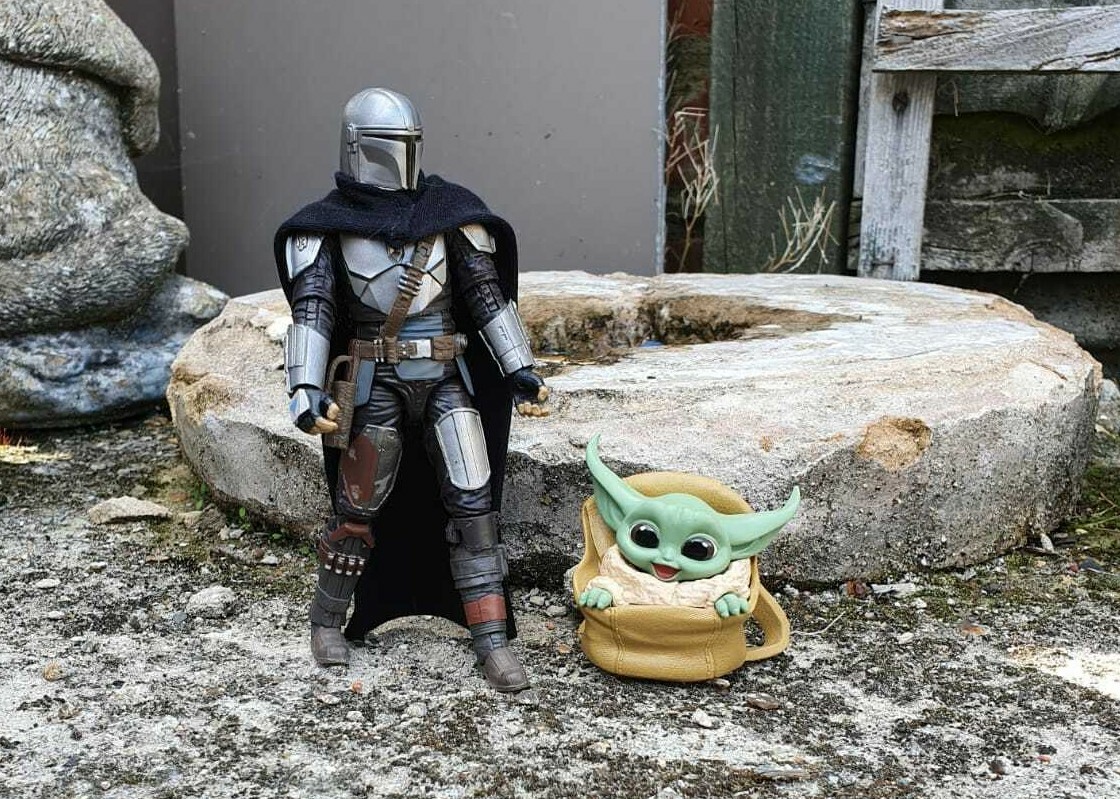 STAR WARS BLACK SERIES MANDALORIAN custom black cloak for a 6 inch ...