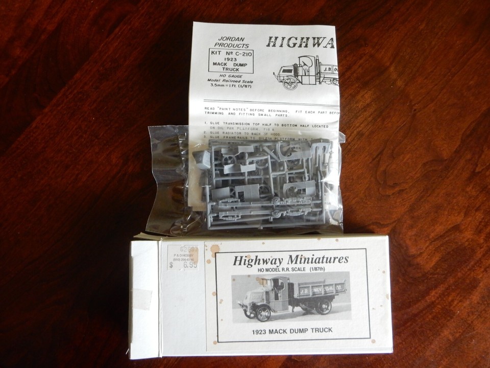 Jordan HO Dump Truck and School Bus Kits RR scenery | eBay