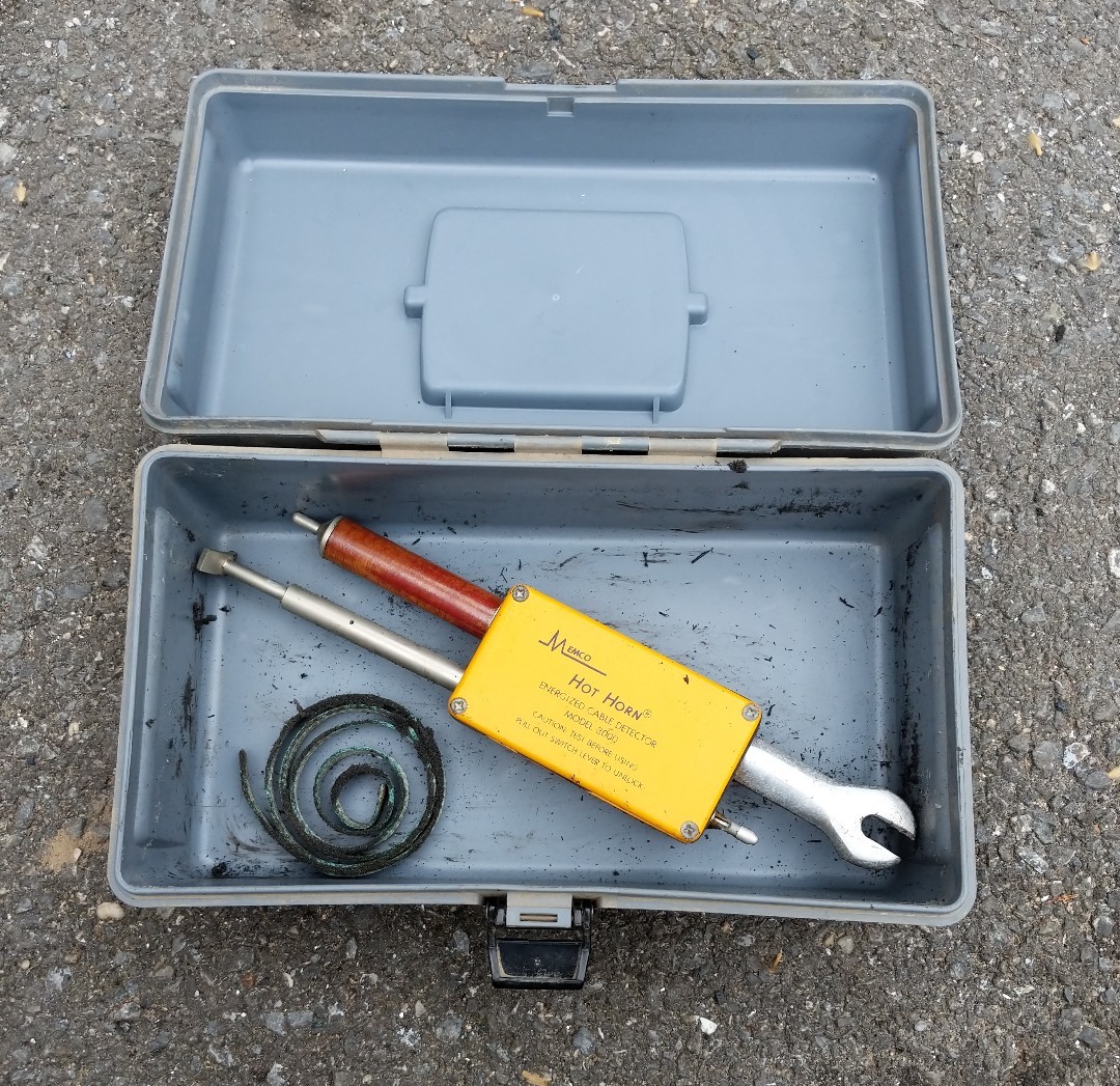 Memco Hot Horn Energized Cable Detector Model 3000 | eBay