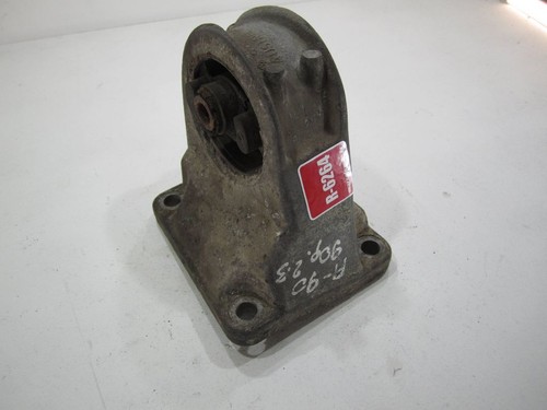 Audi 80 90 B3 1989 Rear differential diff mount bracket 895599133 ...