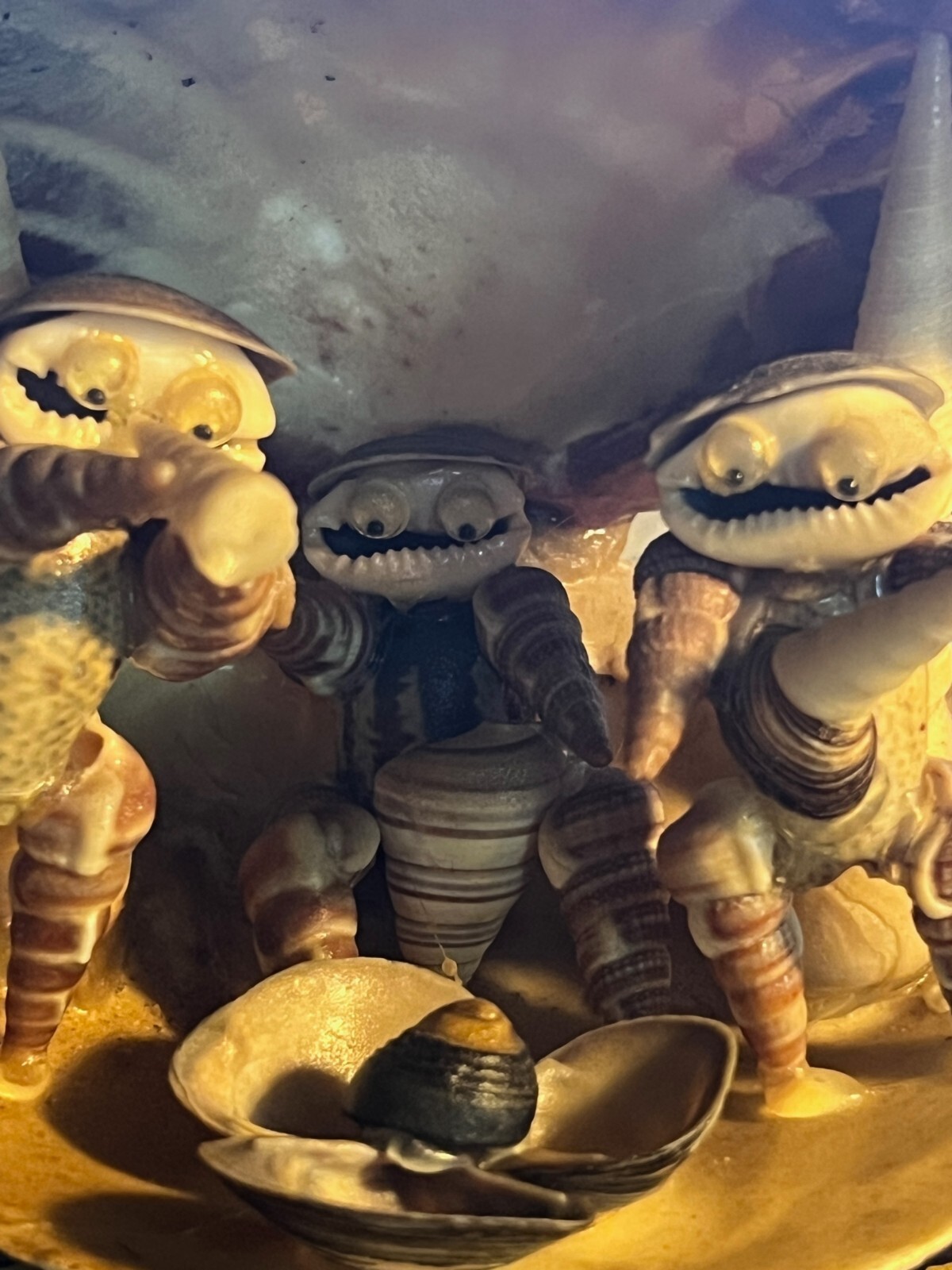 Vintage Sea Shell Musicians Band Shell Sea horses Hand Crafted Googly ...