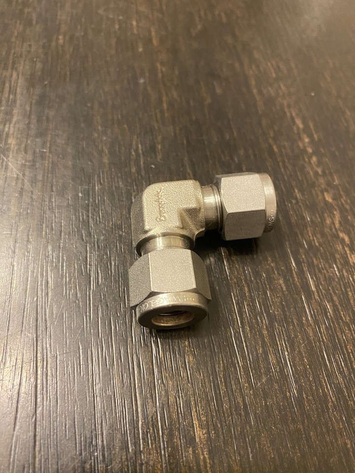 SWAGELOK SS-600-9 STAINLESS STEEL fitting 3/8” tube Union 90° Elbow | eBay