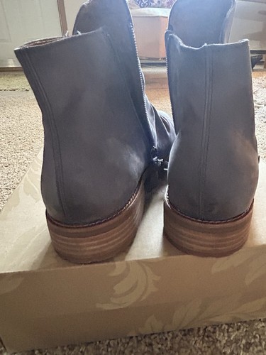 Sofft Ladies Booties Size 9.0 Slate NWT | eBay