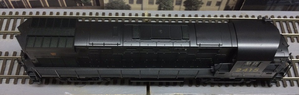 Atlas Yellow Box H.O. Locomotive Alco C-424 Pennsylvania (Railroad ...