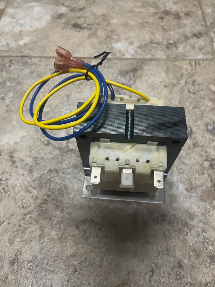 Basler Electric 208/240V - 24V 70VA transformer - From Lennox Air ...