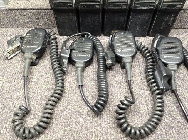 Motorola Mtx9000 Handie Talkie 16ch FM 2 Way Radio MTX 9000 for sale ...