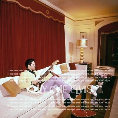1965 ELVIS PRESLEY at GRACELAND (12x12 PHOTO) PLAYING BASS GUITAR ON ...