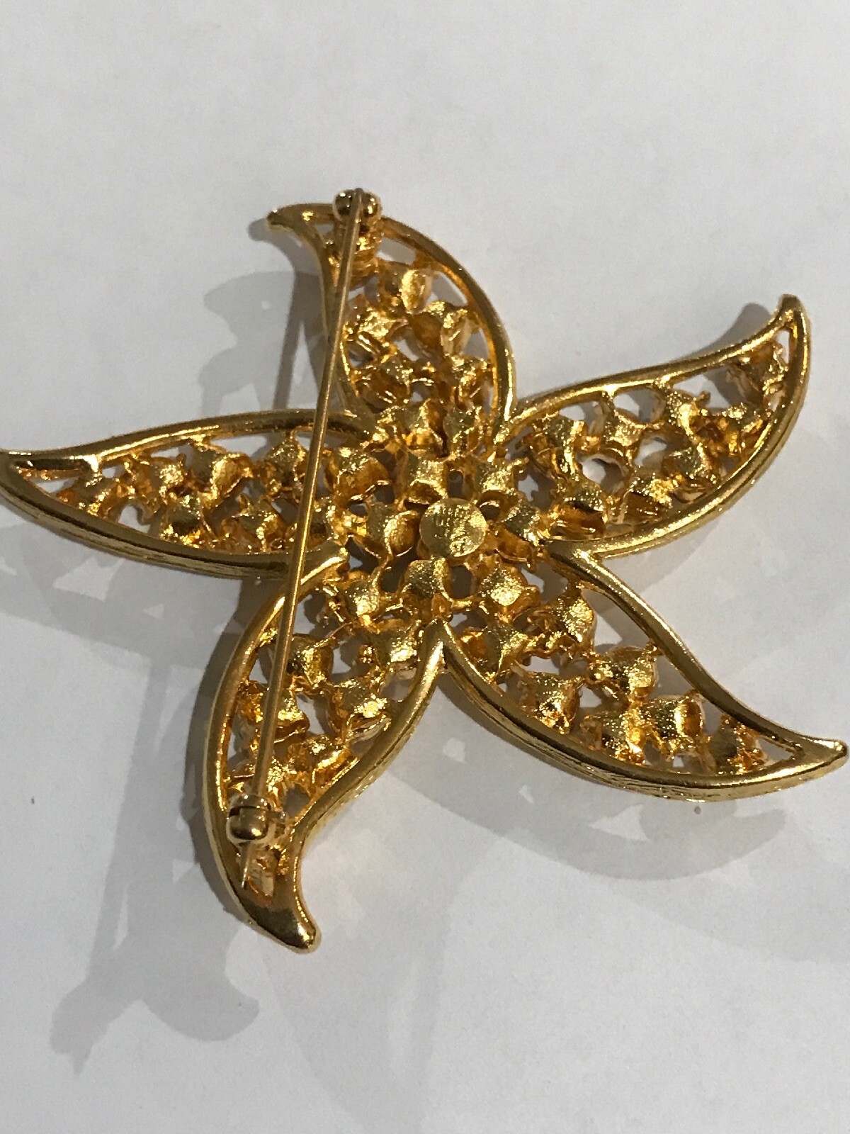 Vintage Brooch Pin signed Lee Angel Gold Tone Rhinest… - Gem