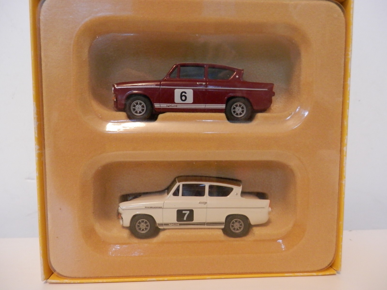 1/43 Vanguards Broadspeed Racing Anglias of 1960s Limited Edition 2 Car ...