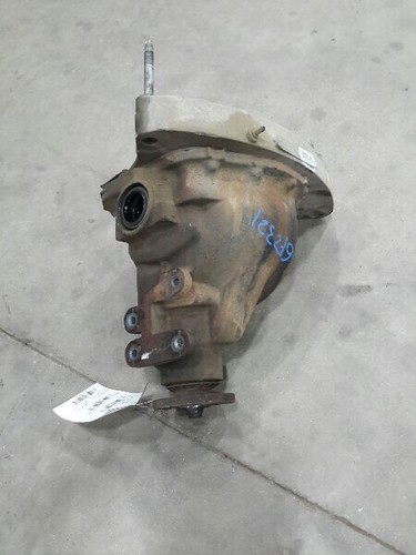 2003-2005 Ford Expedition Rear Differential Carrier 3.73 Ratio 9.75 ...