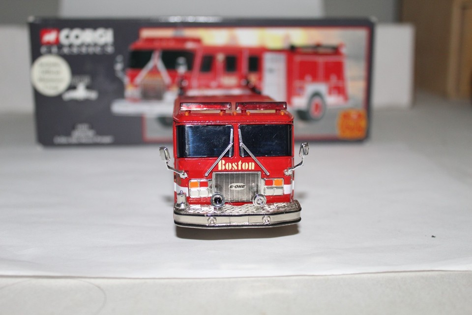 CORGI CLASSICS E-One Cyclone II Side Mount Boston Fire Department ...