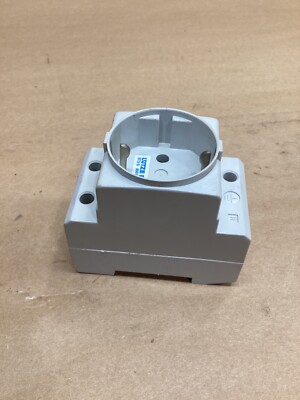 Lutze ST3/S Mountable Plug Receptacle 10/16 250 800-572 #114L43 | eBay