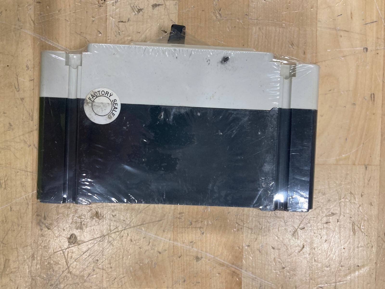 Eaton HFD1020 HFD Series C, 20A, 1P, 277VAC, 125VDC, 65 kAIC, Type HFD ...