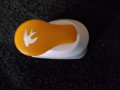 Fiskars 2015 D Shapes Squeeze Paper Punch Dove in Flight | eBay