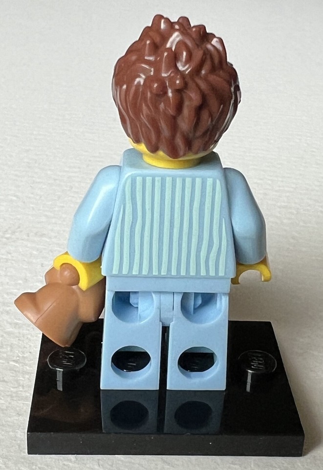 LEGO Minifigure Series 6 SLEEPYHEAD 8827 - 100% Complete with Teddy ...