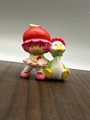 Vintage Cherry Cobbler Pet Gooseberry Strawberry Shortcake Mini PVC Toy ...