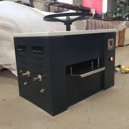 A4 Water-cooled Laminating Machine PVC Card Press Machine Laminating ...