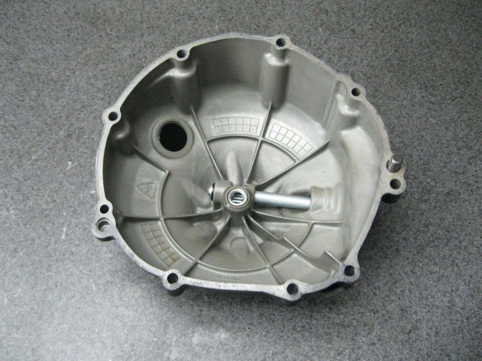 12 Yamaha YZF R6r R6 Clutch Engine Cover 36F | eBay