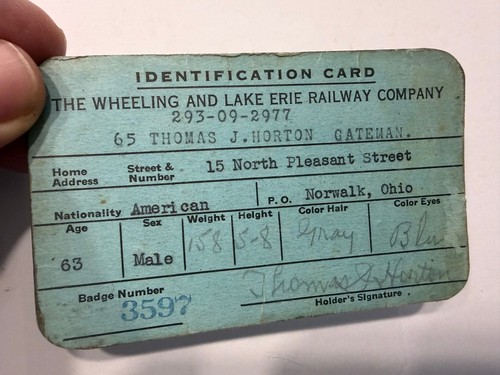 WHEELING & LAKE ERIE RAILROAD RR 1942 identification card THOMAS HORTON ...