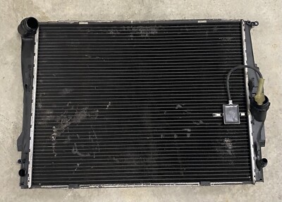 BMW E82 E89 E90 E92 E93 N51B30A ENGINE RADIATOR AUTOMATIC TRANSM ...