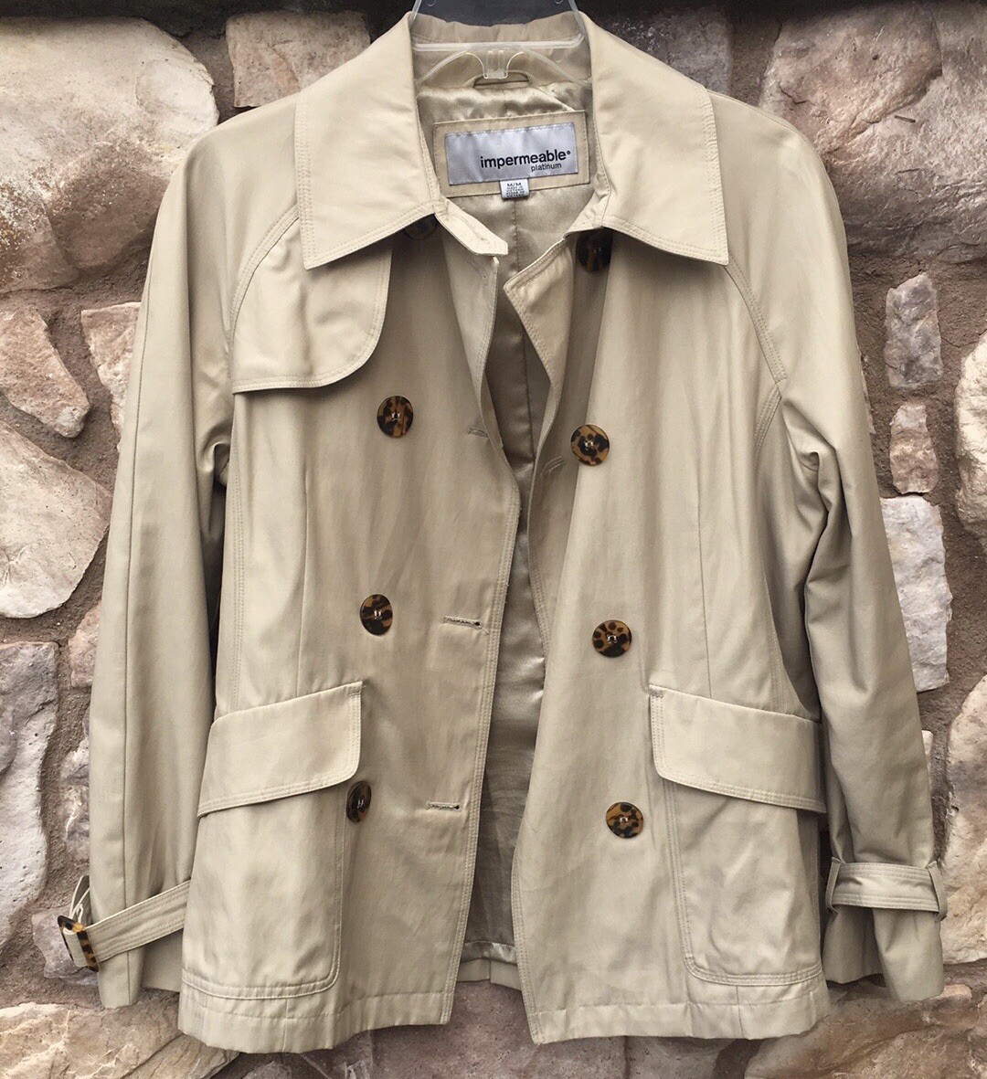 Trench Coat Impermeable Platinum Size Medium - Gem