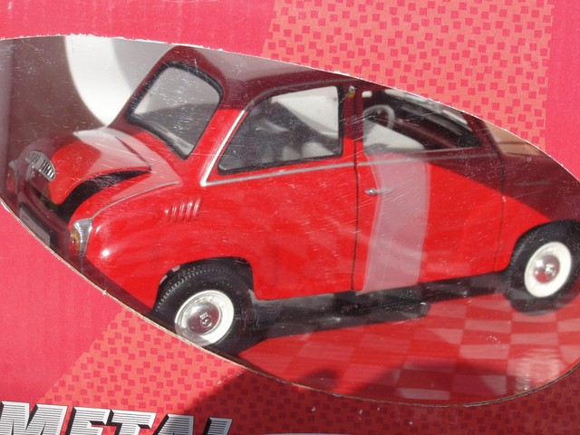 Revell Metal 1 18 Die-cast With Plastic Parts Red Goggomobil T250 08952 ...
