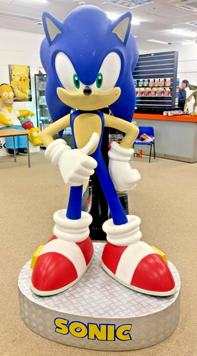 Full Life Size Sonic the Hedgehog Statue Muckle Mannequins Very Rare ...