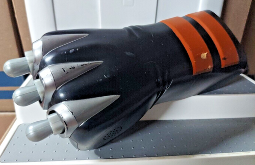 WOLVERINE 2008 Marvel X-Men Extendable Claw Glove | eBay