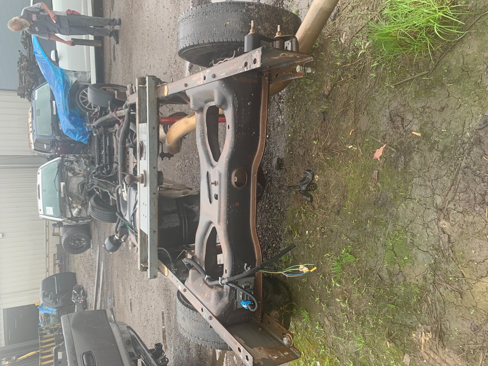 2005 Ext Cab Short Bed 2WD Rolling Chassis Frame Chevy GMC 2500HD 3.73 ...