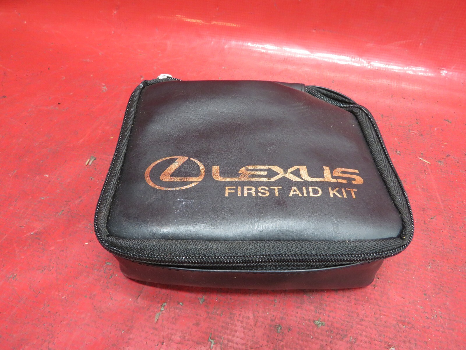 2006 LEXUS GS-300 V6 FIRST AID KIT OEM | eBay