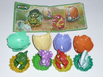 DINOSAURS COMPLETE SET OF 4 WITH PAPERS KINDER SURPRISE EGG TOYS 2017 ...