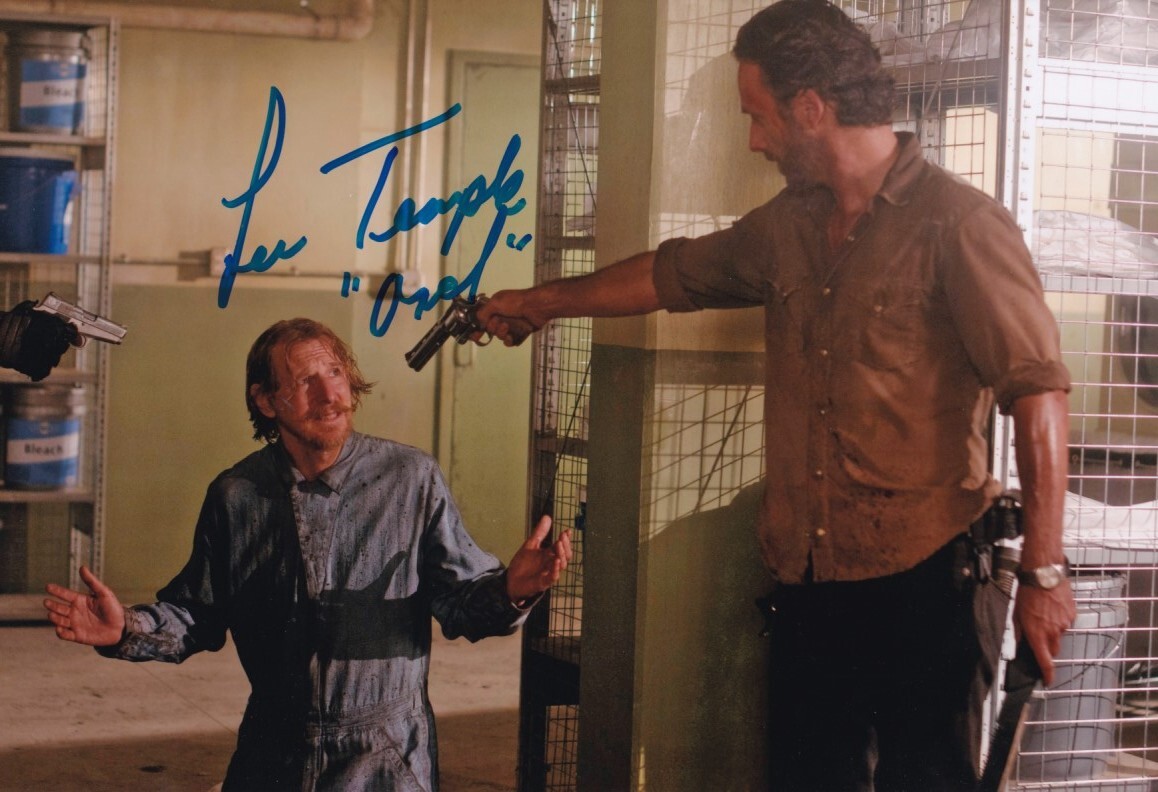 LEW TEMPLE signed Autogramm 20x30cm THE WALKING DEAD in Person ...