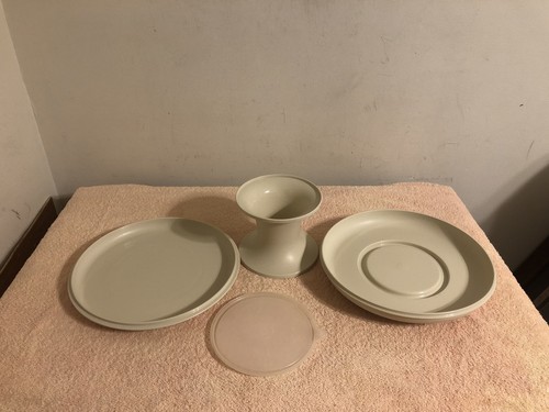 Vintage Almond Tupperware Serve It All Cake Stand & Chips & Dip Set | eBay