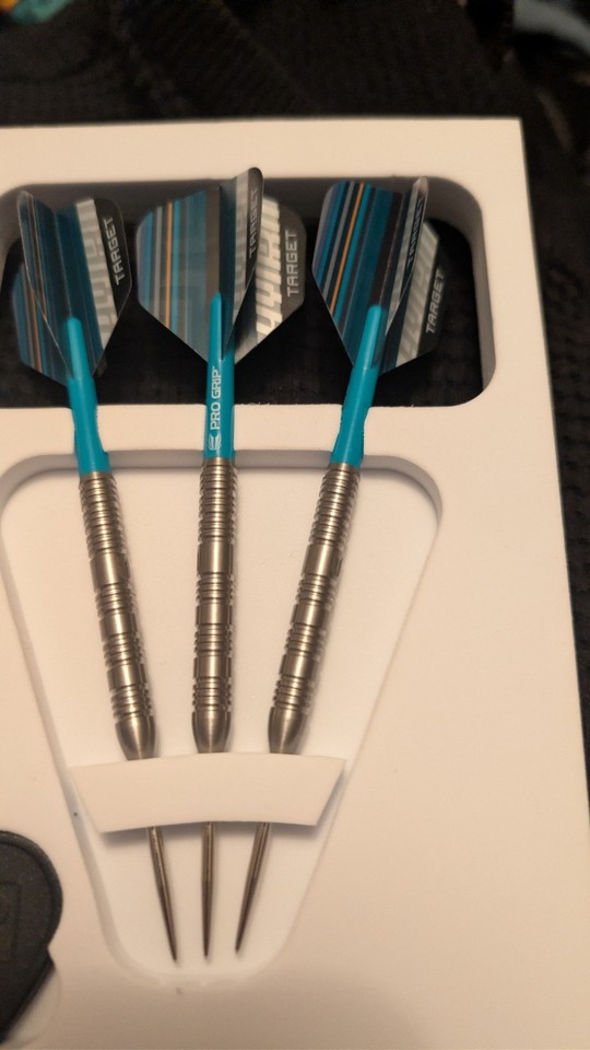 Target Hydro 02 Swiss Point Darts Set 90% Tungsten, 25g | eBay UK