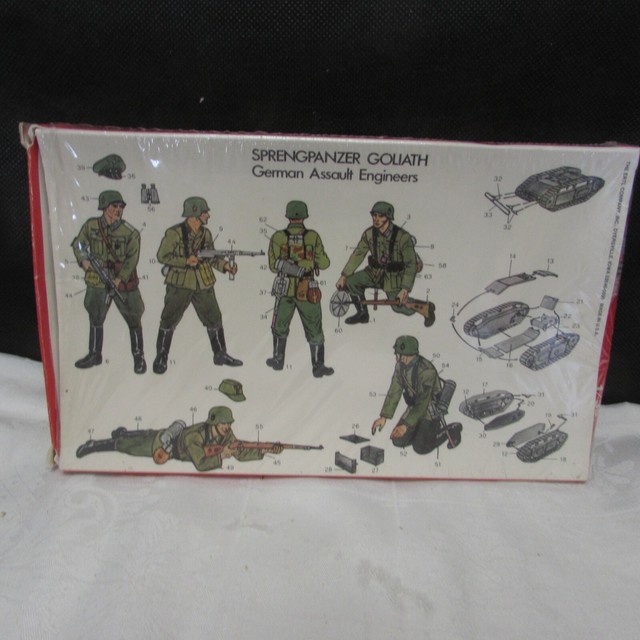 Vtg Sprengpanzer Goliath German Assault Engineers Model Figures 1/35 ...