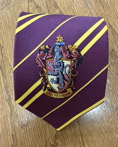 Harry Potter Gryffindor Crest Men’s Neck Tie Maroon Halloween Costume ...