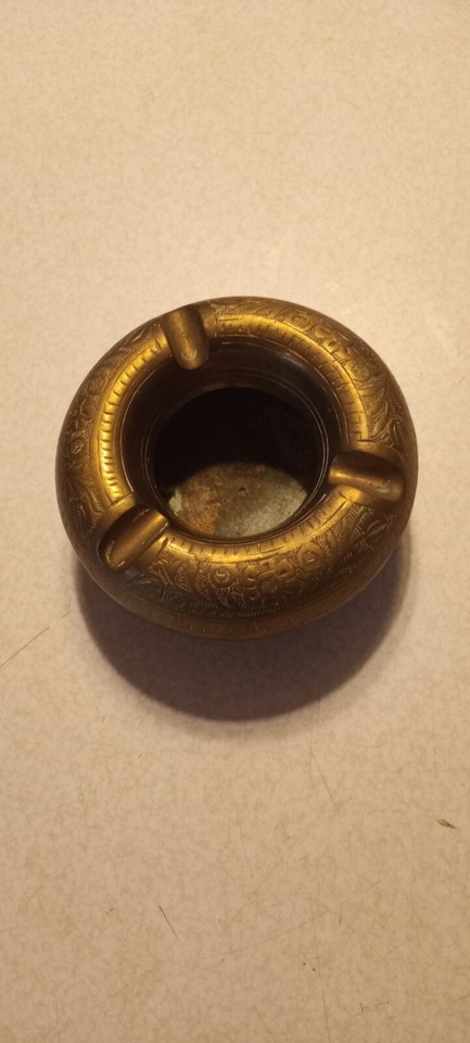 brass copper ashtrays antique collectible round printed brass ashtray ...