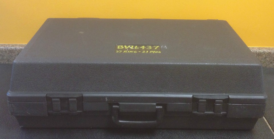 Federal Master Setting Pneumatic Ring & Plug Gauge Set; 37 Rings, 20 ...