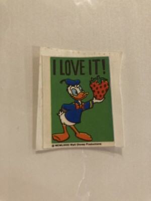 Vintage 1980’s Disney Donald Duck scratch n sniff strawberry sticker | eBay