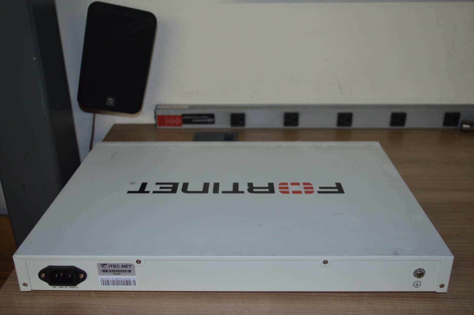 Fortinet FS-148E Layer 2 FortiGate switch controller with 48 GE RJ45 ...