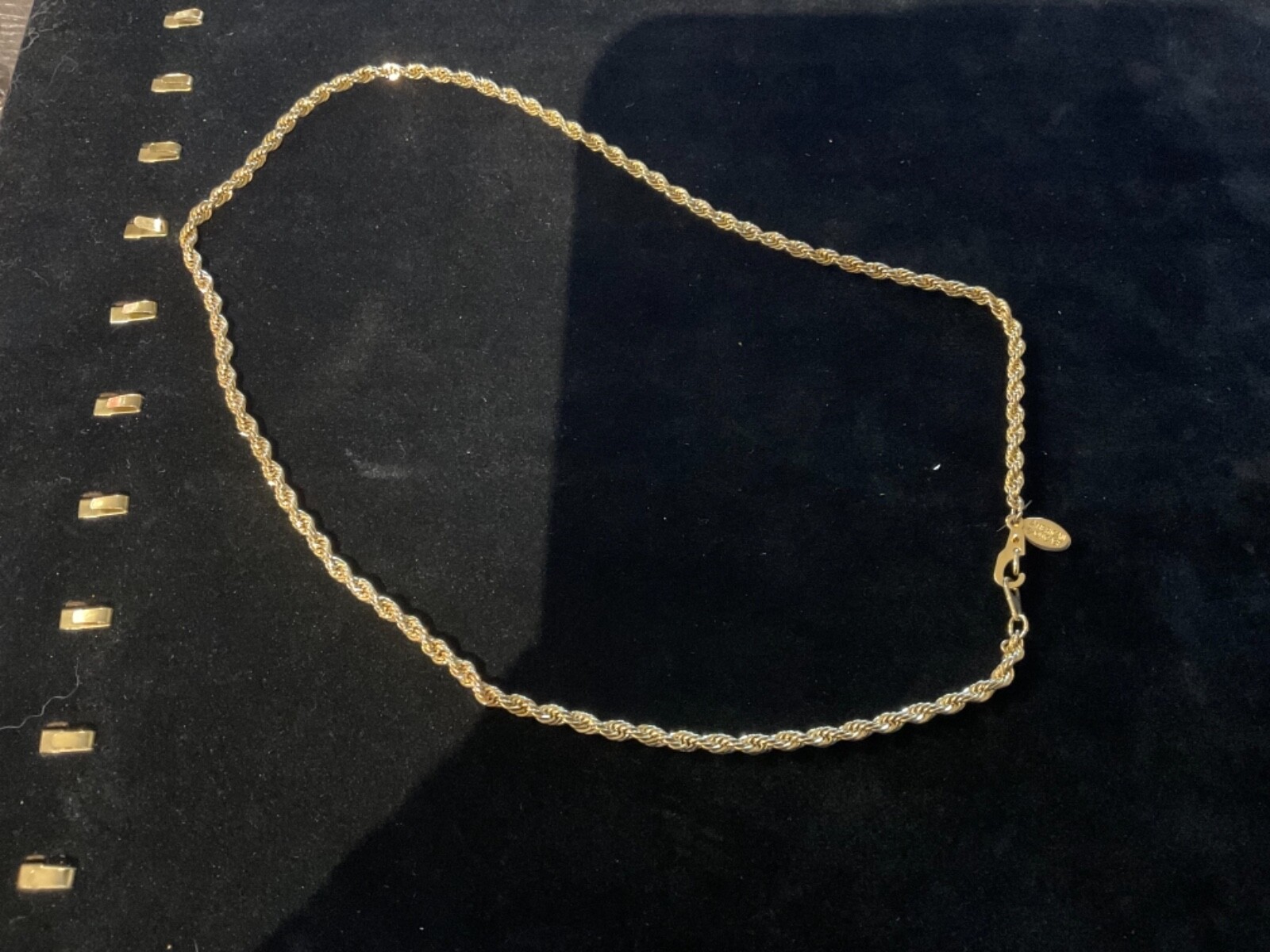 Vintage Gold Tone American Showcase Rope Chain Clasp Link | eBay