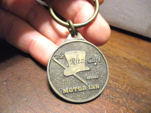 THE RITZ CAFE AND MOTOR INN POSTAGE GUARANTEED VINTAGE ORIGINAL ...