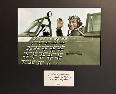 Lt Col Robert Johnson WWII QUADRUPLE Ace 28 Vic 56th FG,DSC SIGNED CUT ...