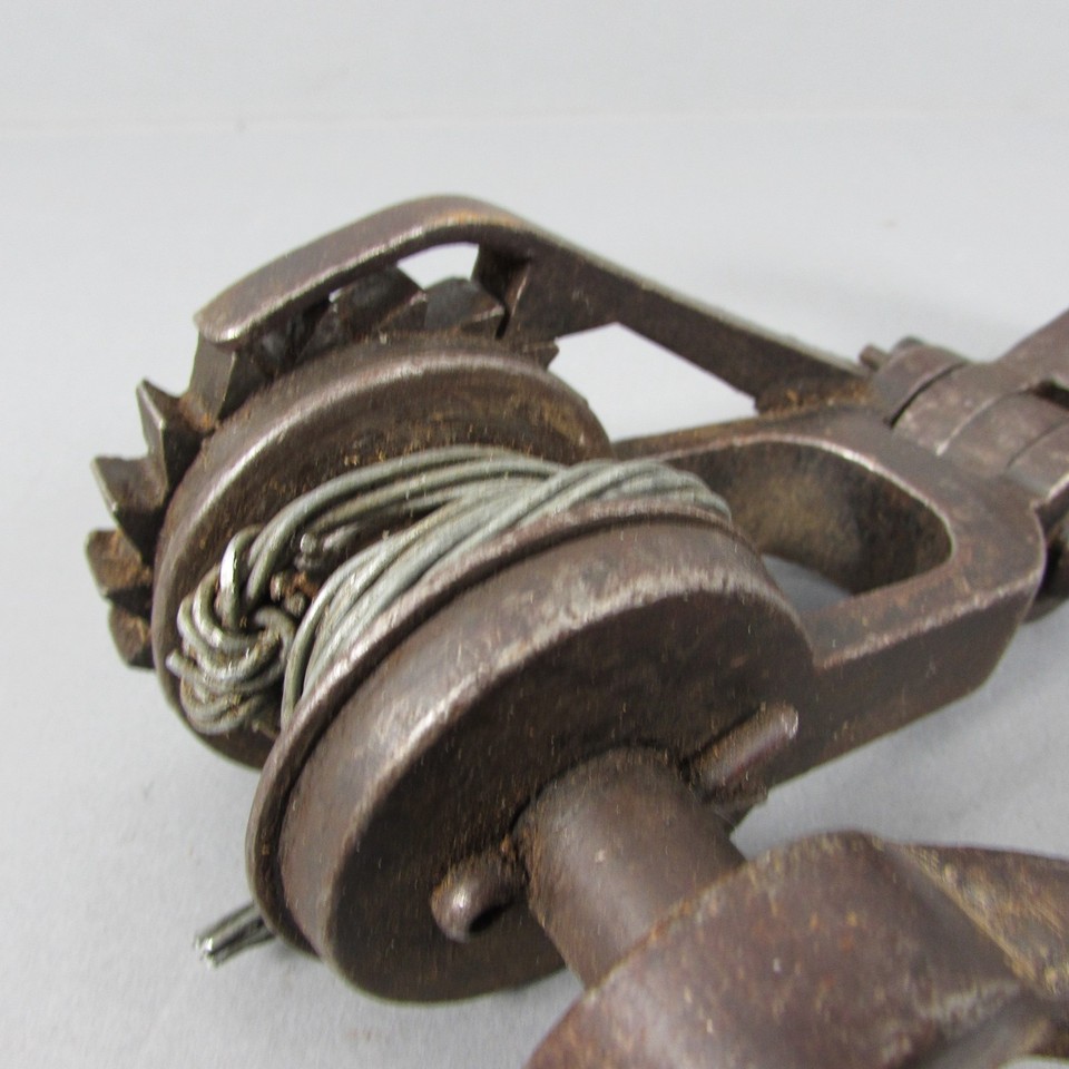 WW1 Telegraph Wire Draw Vice -Antique Telegraph/Telephone Wire ...